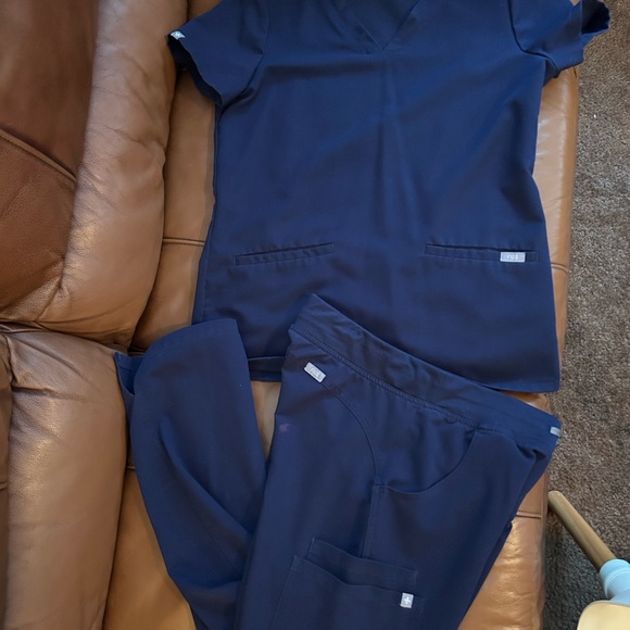 Figs | Tops | Figs Navy Blue Scrub Top And Cargo Pants Xs | Poshmark